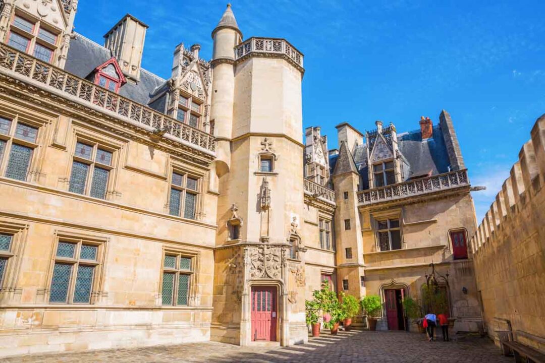 23 Best Museums in Paris, From Louvre to Curie Museum (2023)