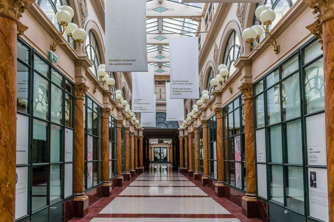 17 Most Charming Covered Passages of Paris (2023) - Roaming Paris