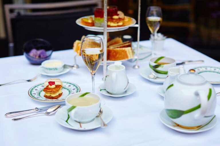 22 Unique Places for Afternoon Tea in Paris (2024) - Roaming Paris
