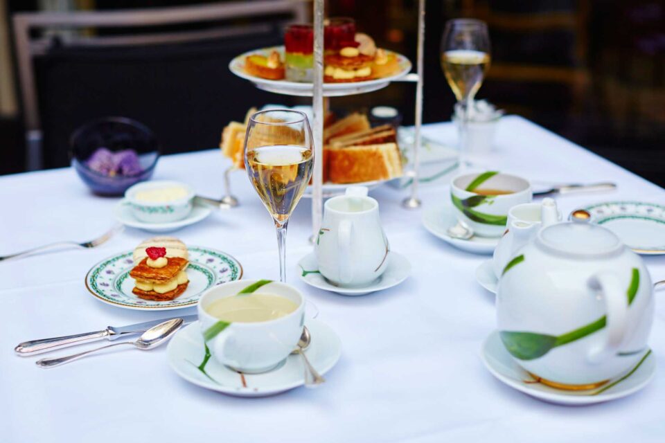 22 Unique Places for Afternoon Tea in Paris (2024) - Roaming Paris